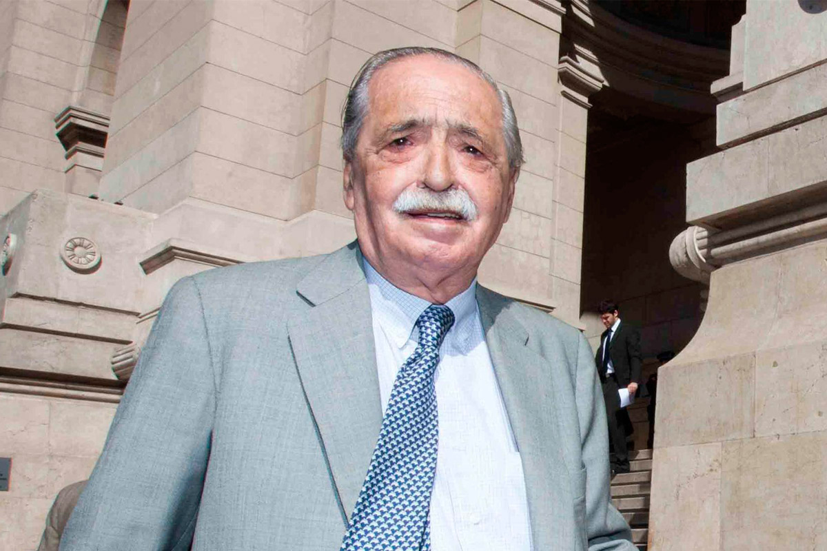 A los 81 años, murió el ex fiscal Julio César Strassera