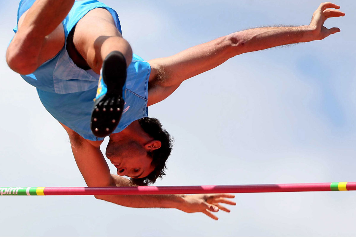 Germán Chiaraviglio ganó la de plata en salto con garrocha