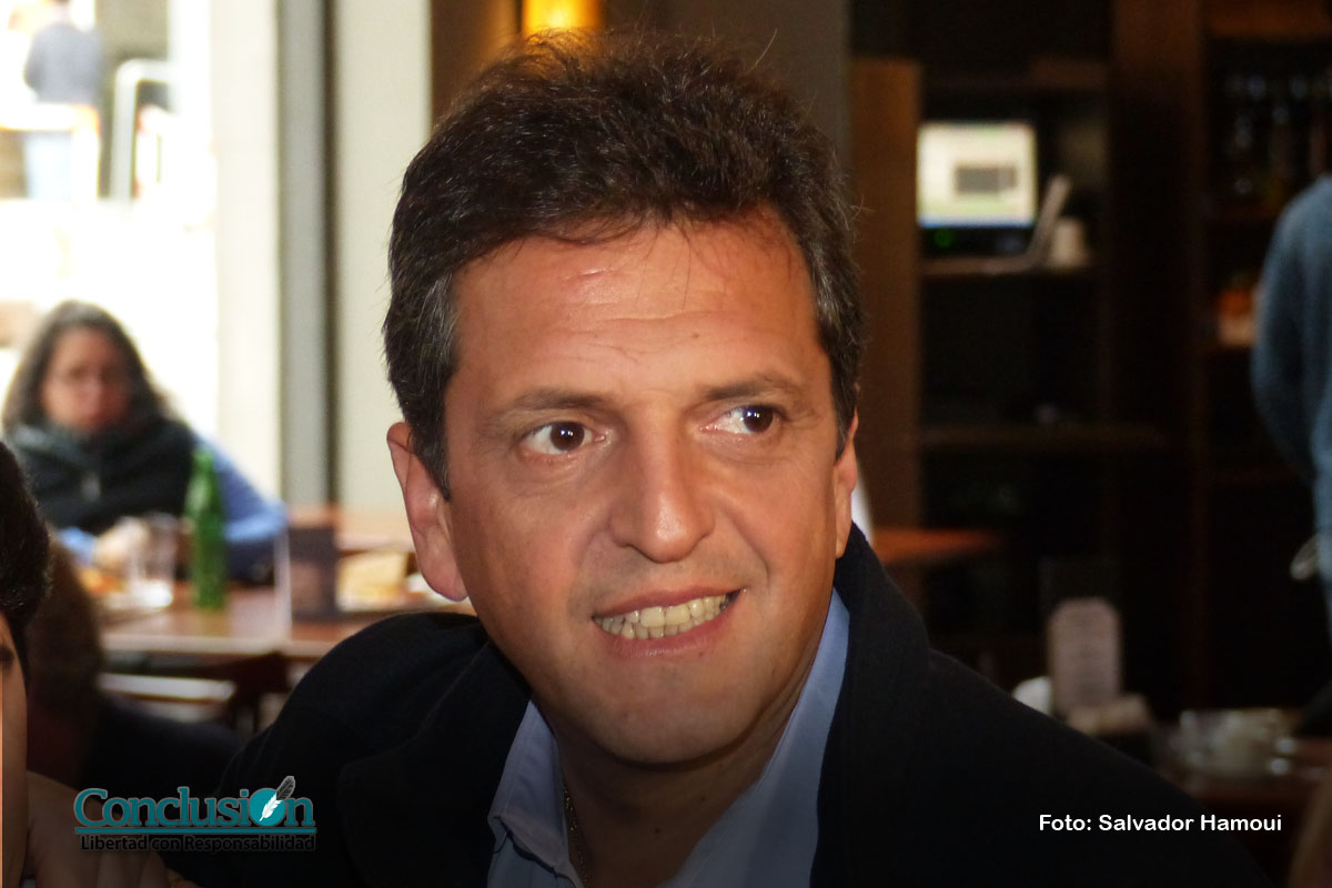 Massa busca ser el principal referente de la oposición