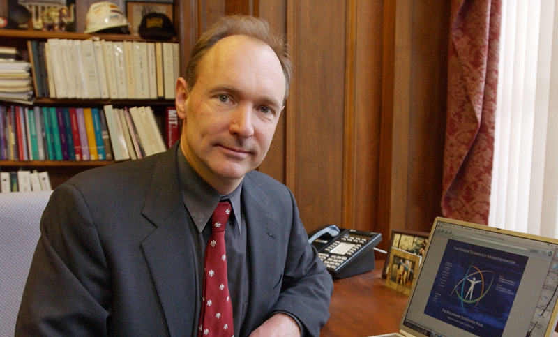 El creador de la web fue premiado con el «Nobel» de la Computación