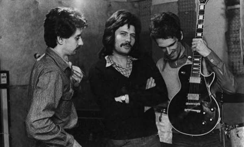 Lanzarán una grabación inédita de Invisible de un show en vivo de 1975