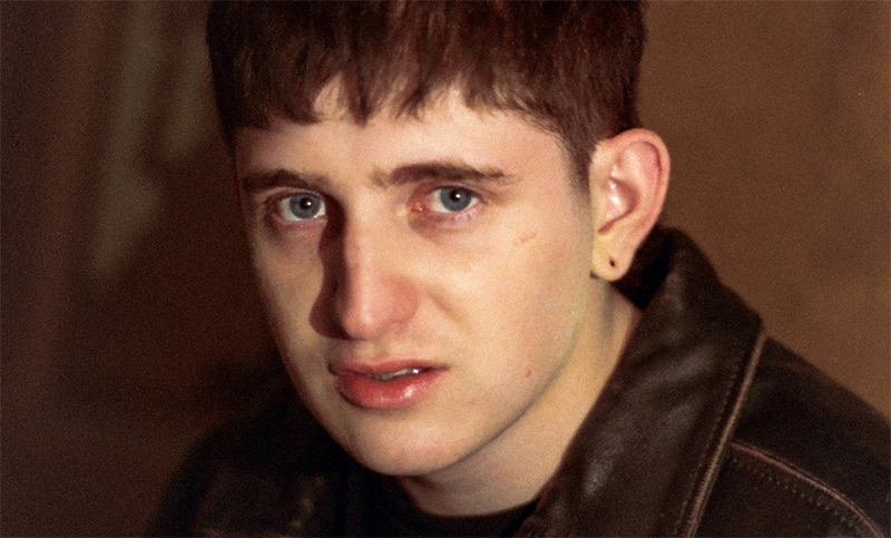 Dillom estrenó «Por cesárea», su esperado segundo disco